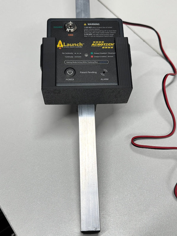 iLaunch Mount for Mantis Launch Pad – AeroTech/Quest Division, RCS Rocket Motor Components, Inc